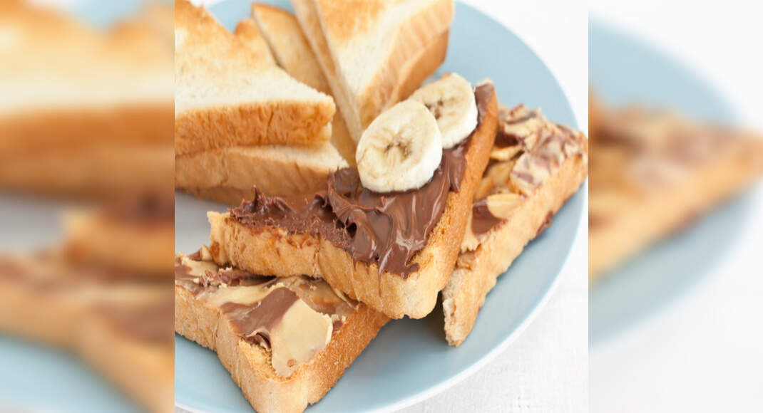 Nutella Banana Sandwich Recipe: How to Make Nutella Banana Sandwich ...