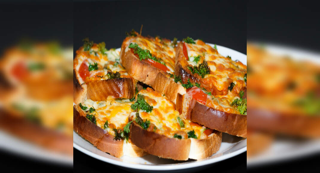 Suji Cheese Toast Recipe: How to Make Suji Cheese Toast Recipe ...