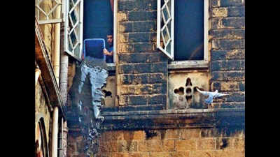 Mumbai sessions court fire: Welding work sparks fire at sessions court ...