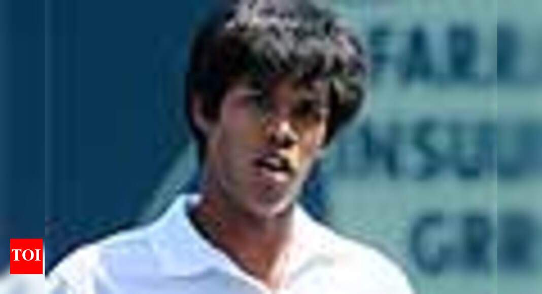 Somdev makes confident start at Washington qualifiers | Tennis News ...