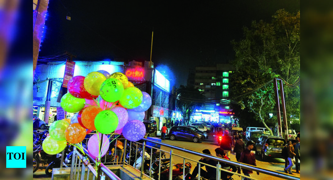 Noida Sector 18 market's winter carnival to focus on traffic and ...