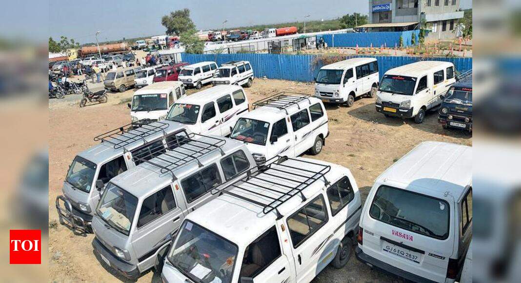 Vadodara RTO launches crackdown, 22 vans detained | Vadodara News ...