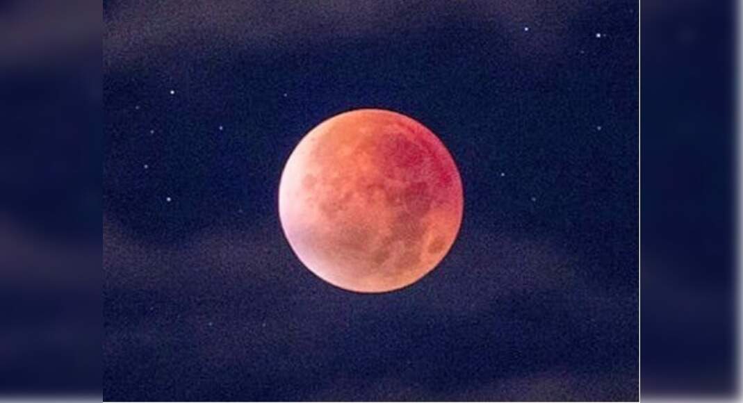 Apart from being a blue moon, 31st January will also see a supermoon ...