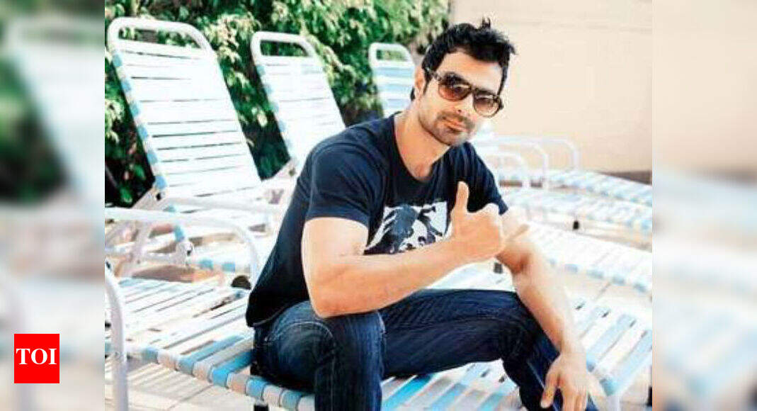 Bigg Boss 11: Ashmit Patel is rooting for Puneesh Sharma, here's why ...