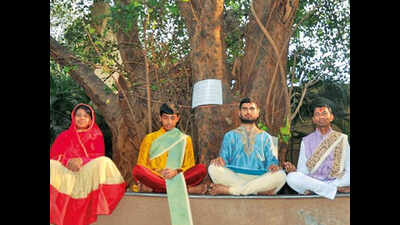 Mumbai IITian gives up cushy job, family for 'diksha' | Mumbai News ...