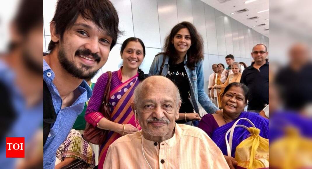 Actress Devayani’s father passes away - The Times of India