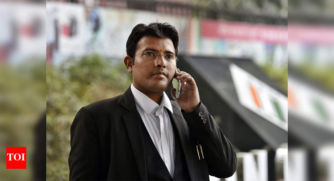 Prashant Patel: Disqualification of 20 AAP MLAs: Meet Prashant Patel ...