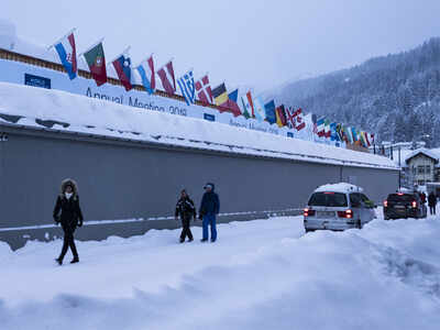 Davos: World Economic Forum: Prime Minister Narendra Modi arrives in ...