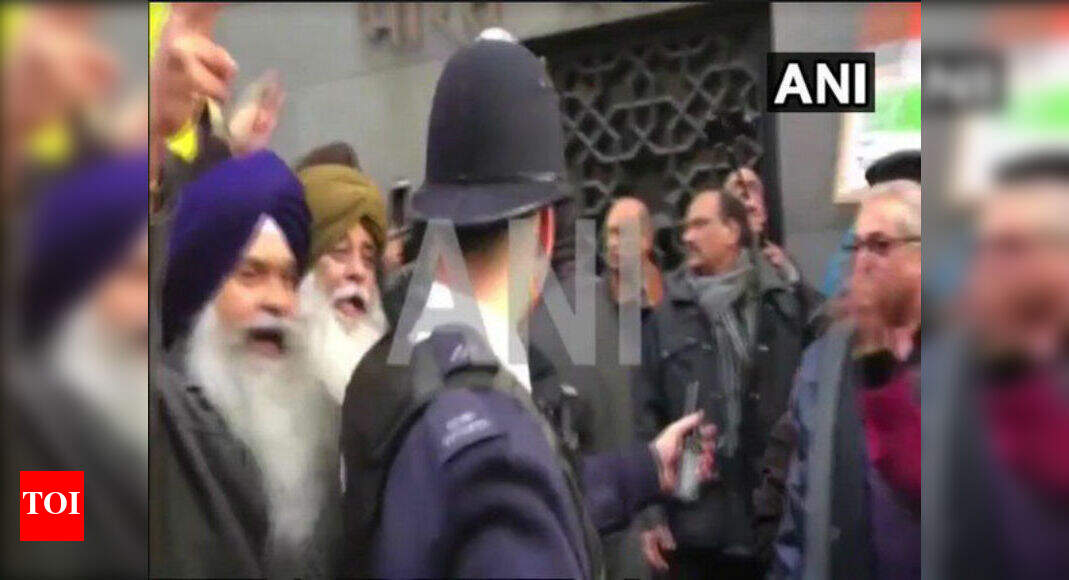 Lord Nazir: Clashes in London after Lord Nazir calls for Kashmir's ...