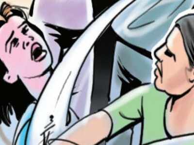 Madhya Pradesh: Teacher makes student slap 3 girls all week | Indore ...
