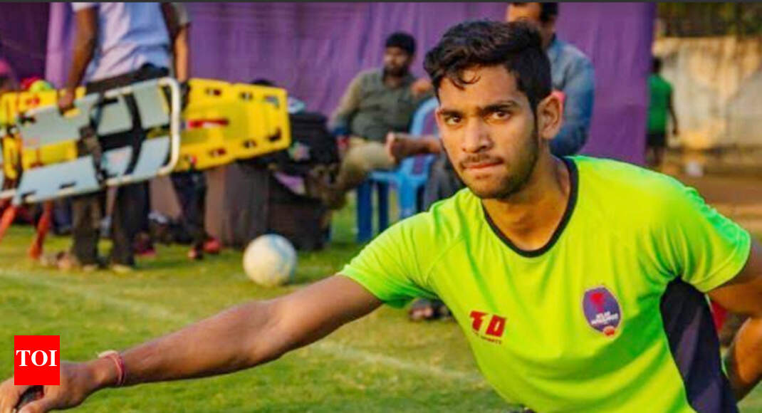 Shubham becomes first Dynamos player to train at Aspire | Football News ...