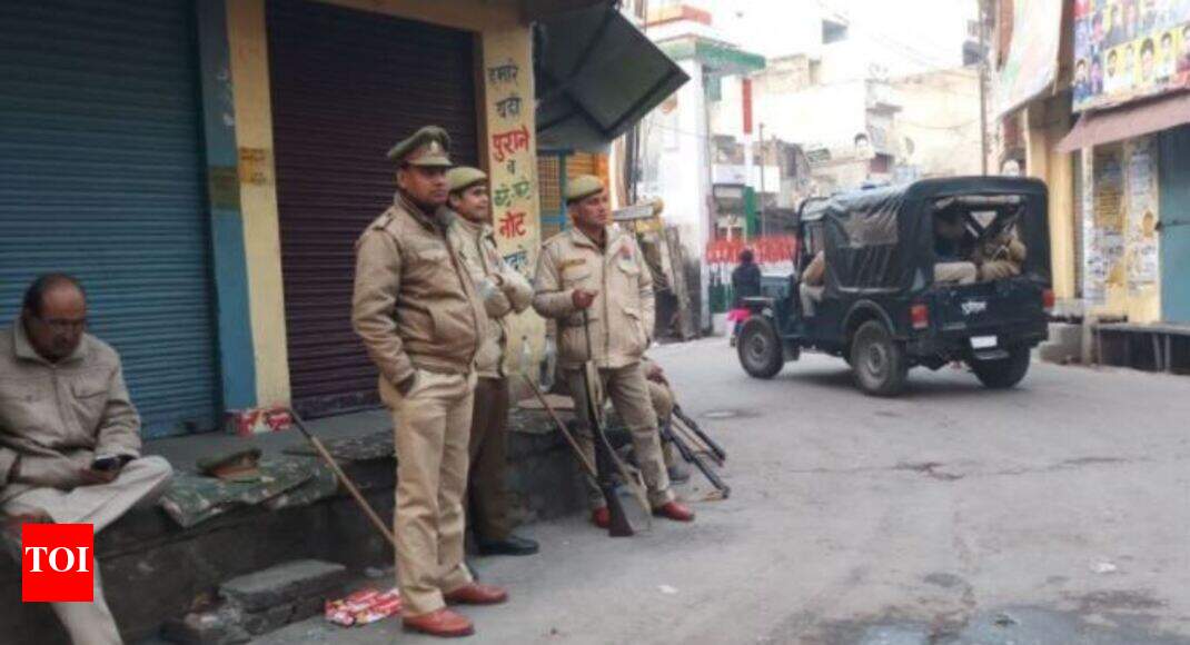 Bareilly DM questions 'trend' of entering Muslim localities, raising ...