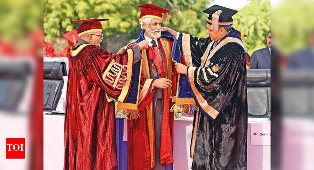 Honorary doctorate conferred on FDCI President Sunil Sethi - Times of India