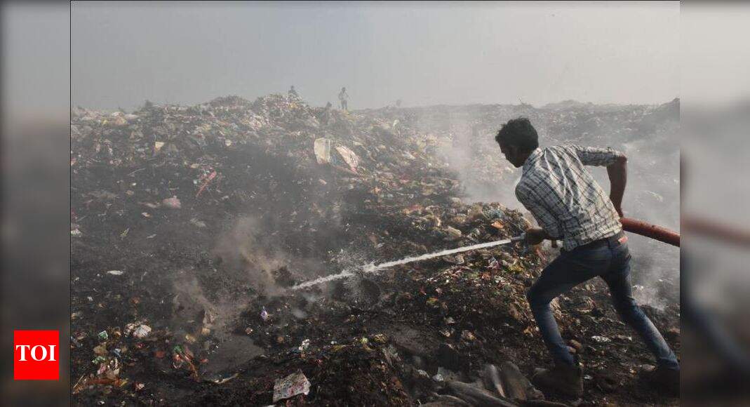 Garbage Dump Bhopal: Bhopal's garbage dump catches fire; 'smog' covers ...