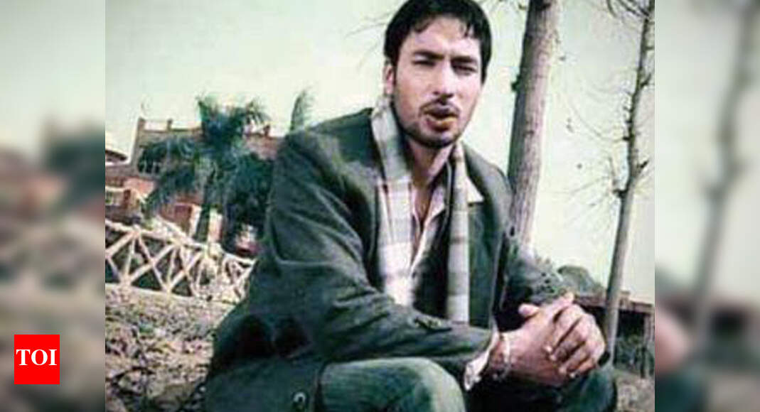 Ravi Deol: Wanted Punjabi singer-turned gangster Ravi Deol surrenders ...