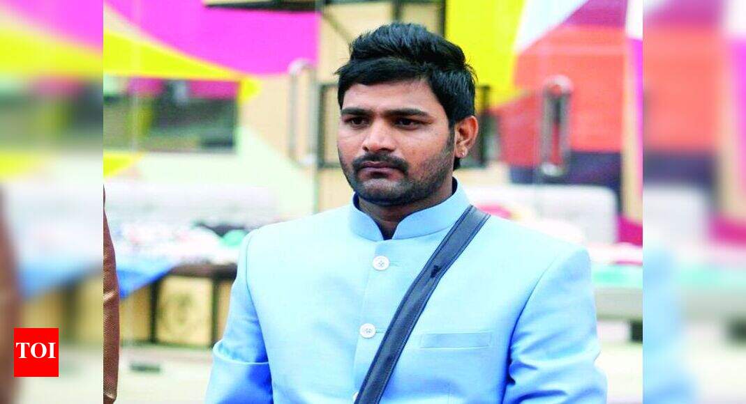 Diwakar wants a career in acting - Times of India
