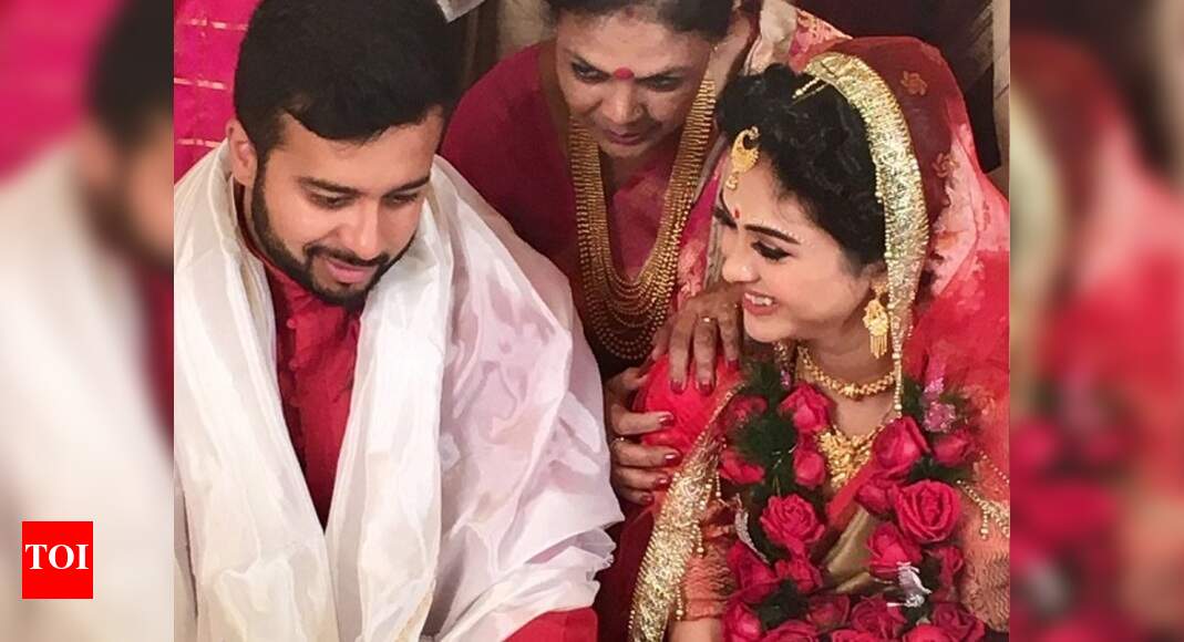 Tv actress Solanki Roy gets married - The Times of India