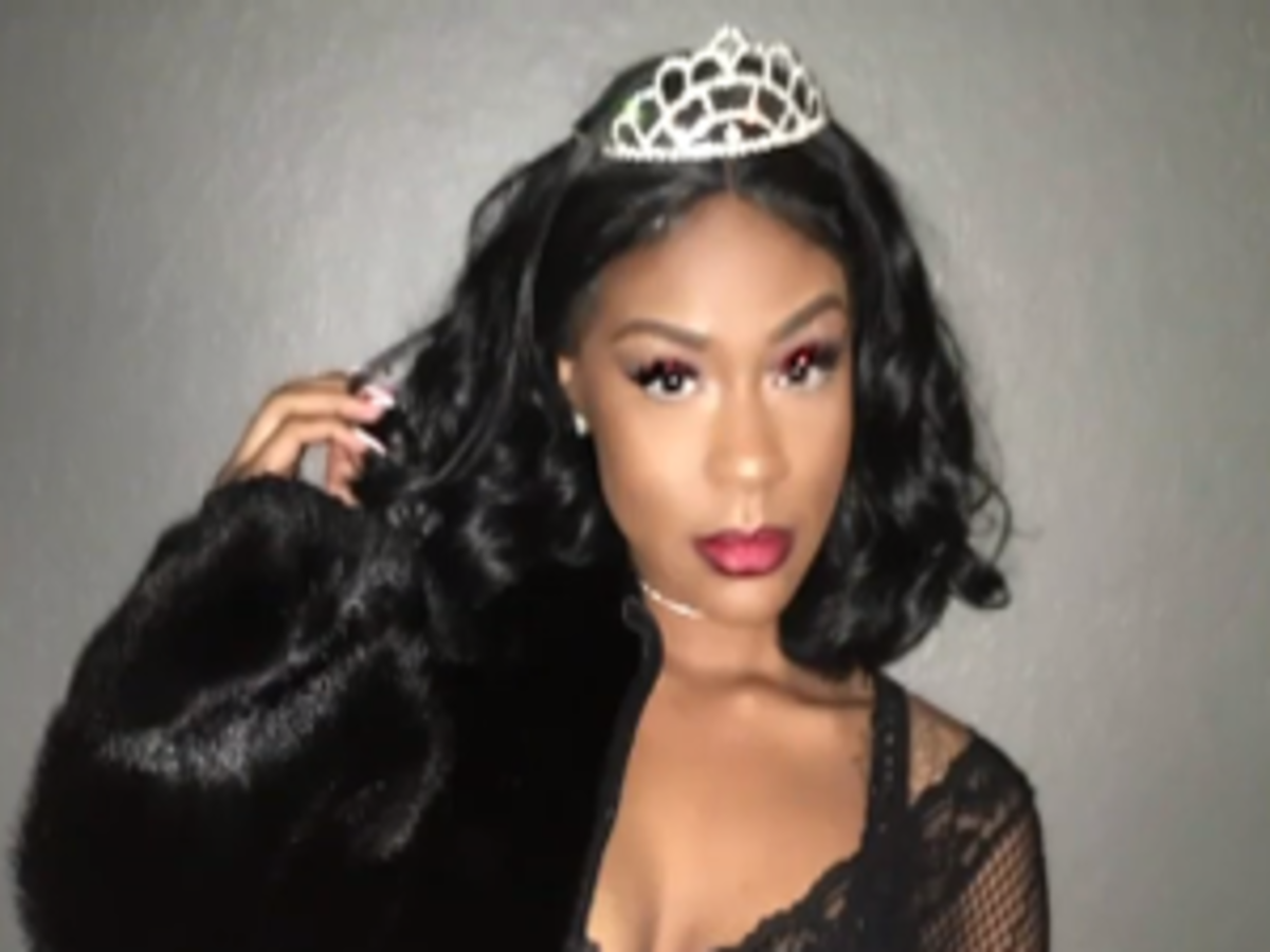 Model shot dead in her apartment - Times of India