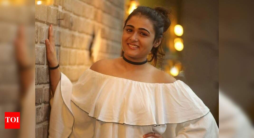 Shalini Pandey all set to make her debut as a singer | Telugu Movie ...