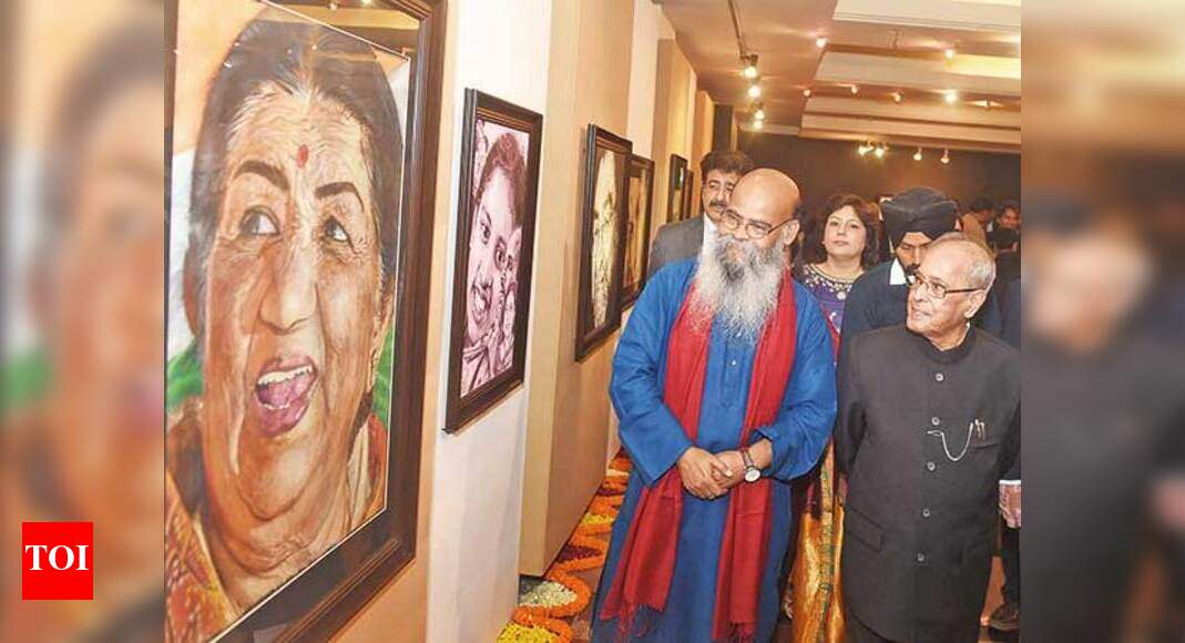Former president Pranab Mukherjee attends Dipak Kumar Ghosh's painting ...