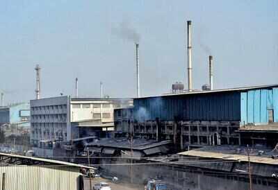 GIDC unit owners irked after NHAI closes gate | Surat News - Times of India