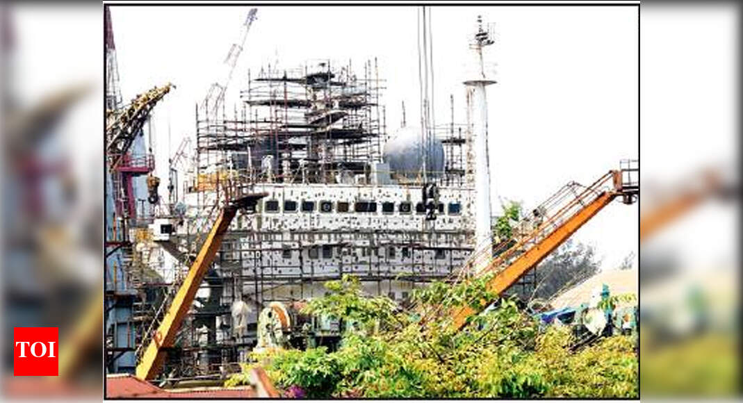 ONGC: Blast kills 5 on ONGC ship at Cochin Shipyard's dry dock | Kochi ...