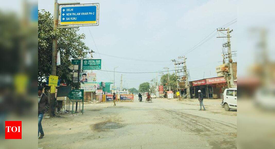 Lights defunct for a month on New Palam Vihar road | Gurgaon News ...