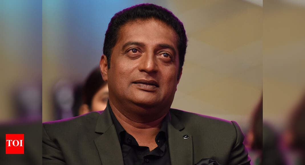 Prakash Rai meets family members of Kalburgi | Hindi Movie News - Times ...