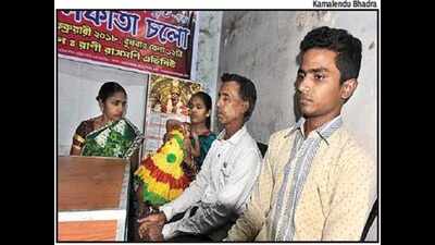 ‘Public display of faith change unconstitutional’ | Kolkata News ...