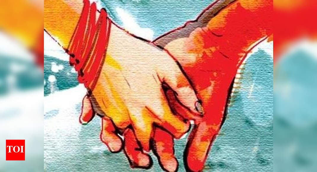 Parents of Kerala ‘love jihad’ victims unite | Kochi News - Times of India