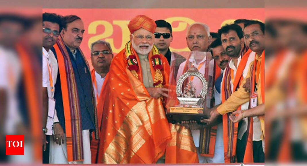 PM Modi: Pick either mission sarkar or commission sarkar | India News ...