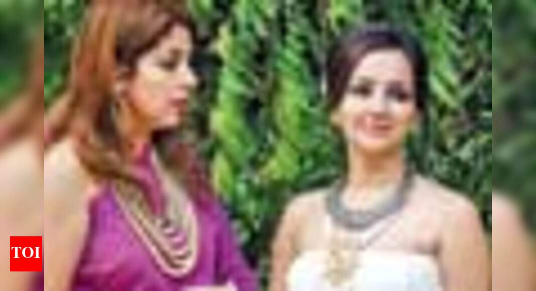 Delhi’s gliterrati at Divya, Amrita's do | Events Movie News - Times of ...