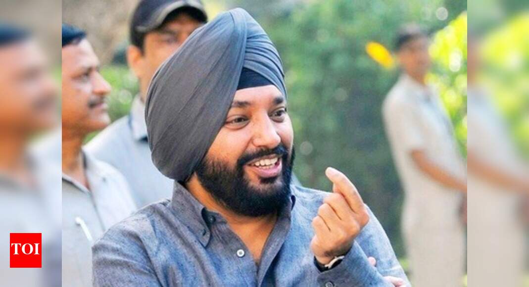 Congress Leader Arvinder Singh Lovely: Congress leader Arvinder Singh ...