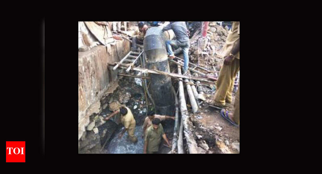 BMC Busts Water Tanker Racket: BMC busts water tanker racket, razes ...