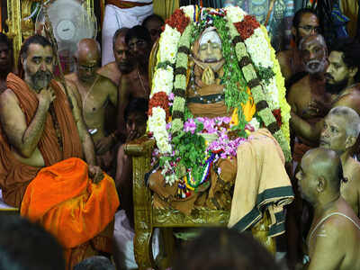 Kanchi seer Sri Jayendra Saraswathi: A seer who saw it all | Chennai ...