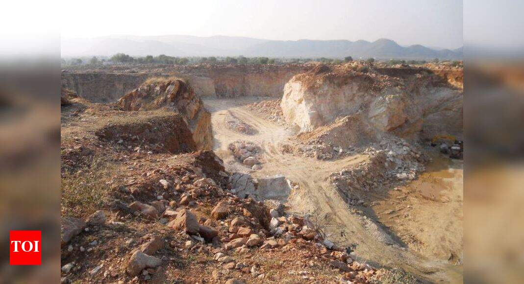 98-87-lakh-metric-tonnes-minerals-illegally-excavated-in-rajasthan-cag