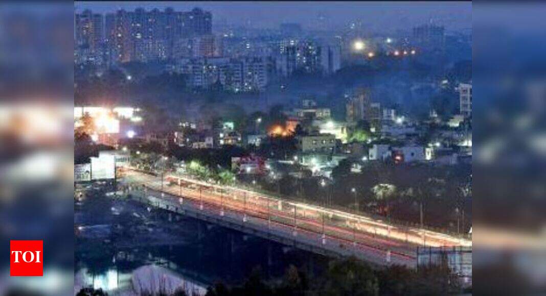 Mundhwa-Kharadi bridge opens amid political tussle for credit | Pune ...