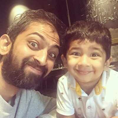 Suhrud Godbole’s Saturday secret revealed | Marathi Movie News - Times ...