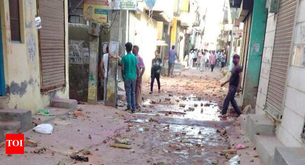 Ex-armyman, sons beaten up after protest against crackers in Gurugram ...