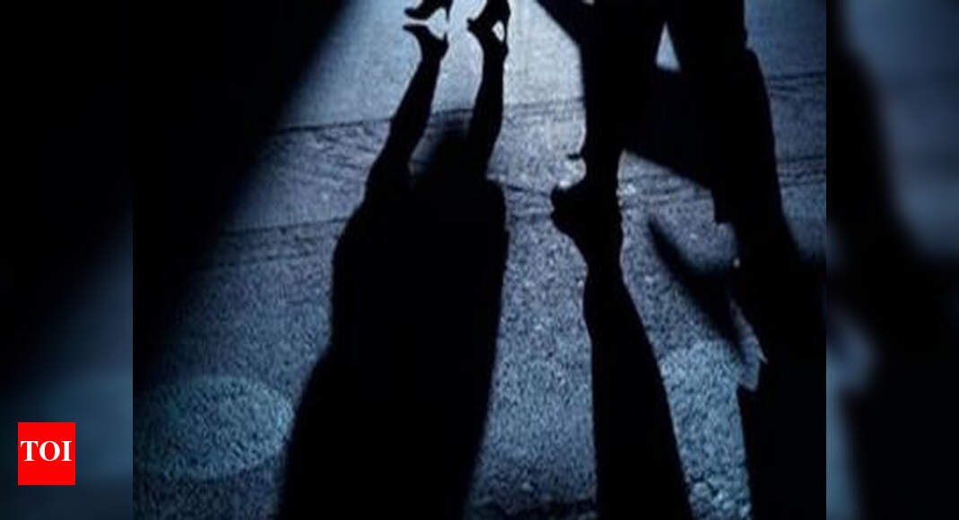 30% stalking victims are minor girls | Hyderabad News - Times of India
