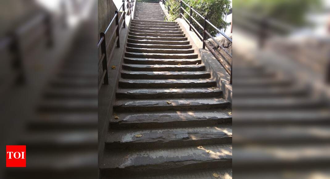 location, Gokhle flyover , Andheri east - Times of India