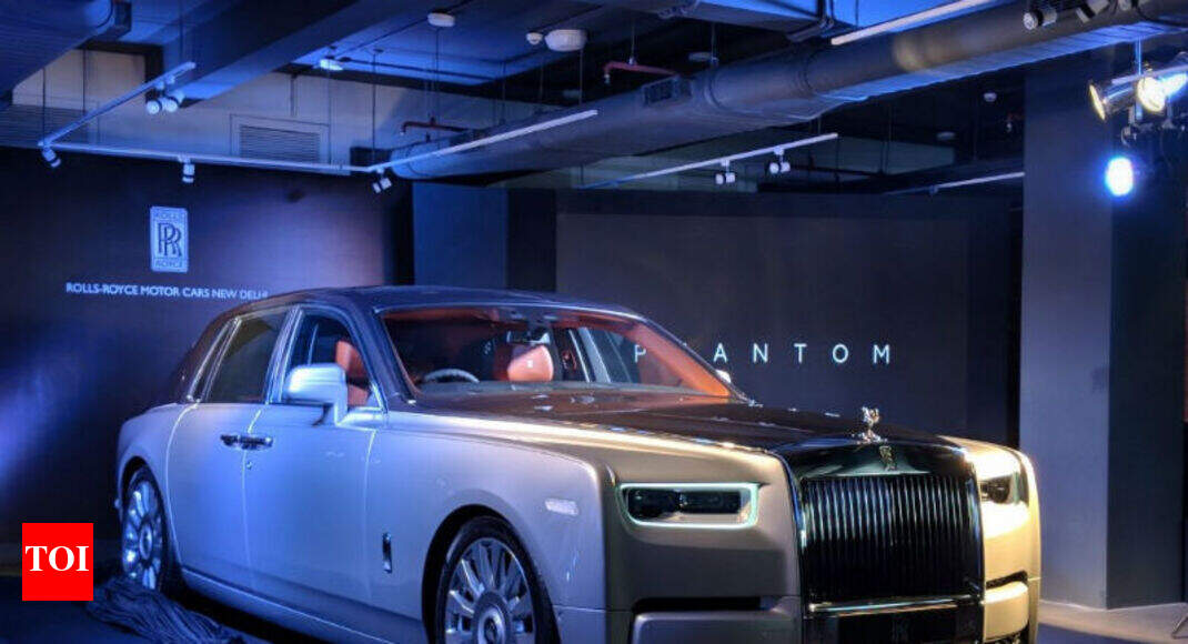 Rolls Royce Phantom: Eighth-generation Rolls Royce Phantom launched in ...