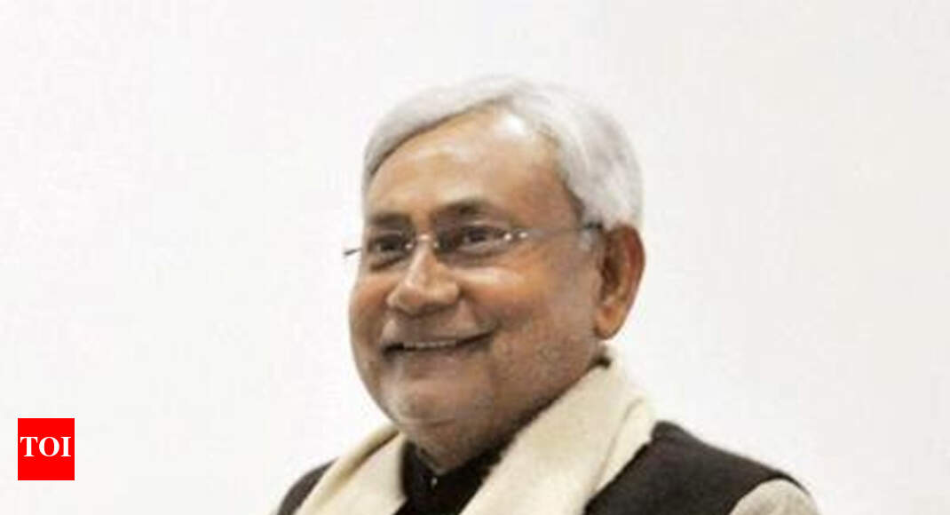 Anjani Kumar Singh: Opposition for removal of chief secretary | Patna ...