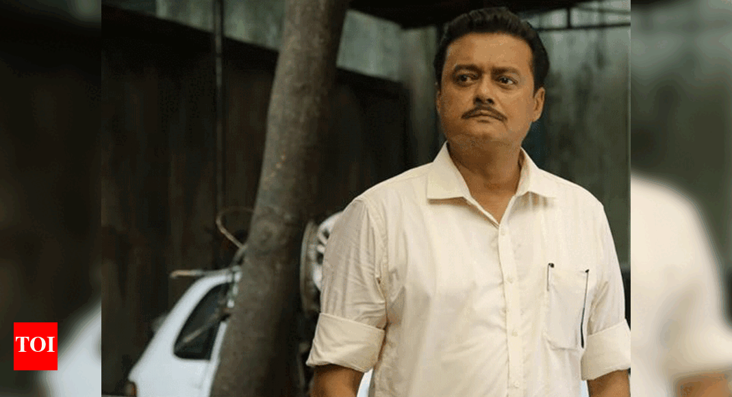 Shirshendu Mukhopadhyay starts writing for the next Shabor film ...