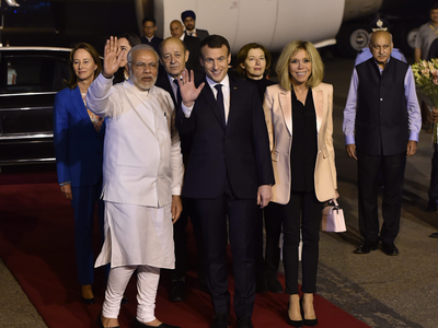 French president Emmanuel Macron arrives in India, greeted by PM Modi ...