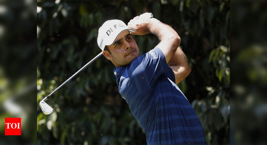 Indian Open: Sizzling Shubhankar zooms to top | Golf News - Times of India