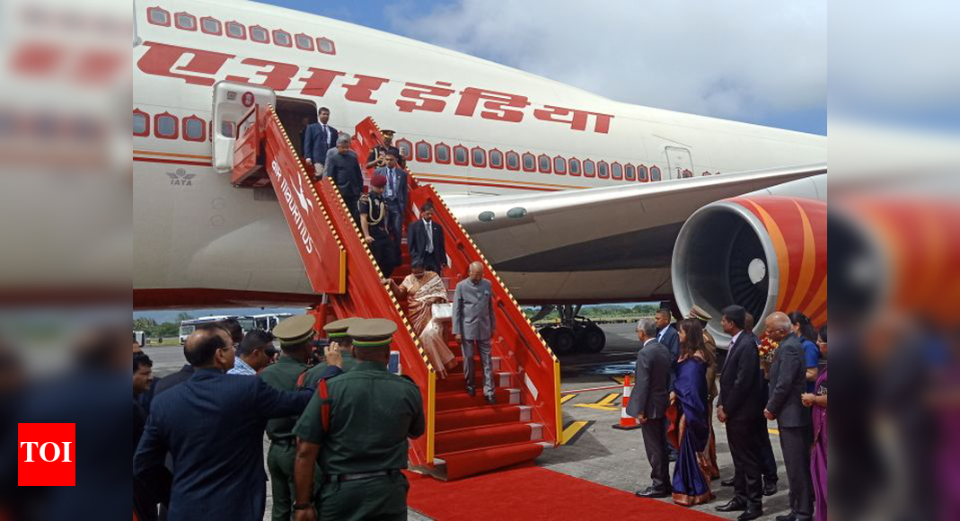 Air India: Govt owes Air India over Rs 325 crore for VVIP chartered ...