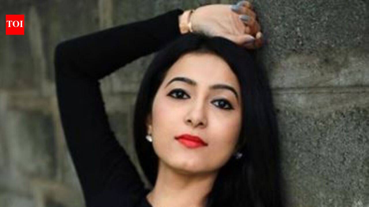 Kannada Tv actress Advithi Shetty is quite a fashionista!