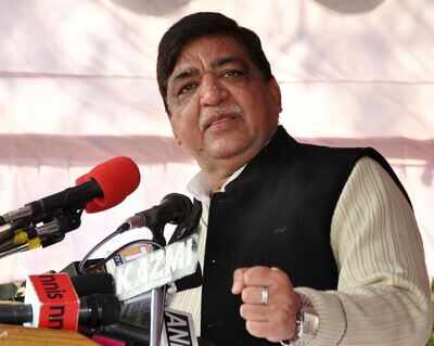 Naresh Agrawal regrets comments on Jaya Bachchan, but brickbats fly ...