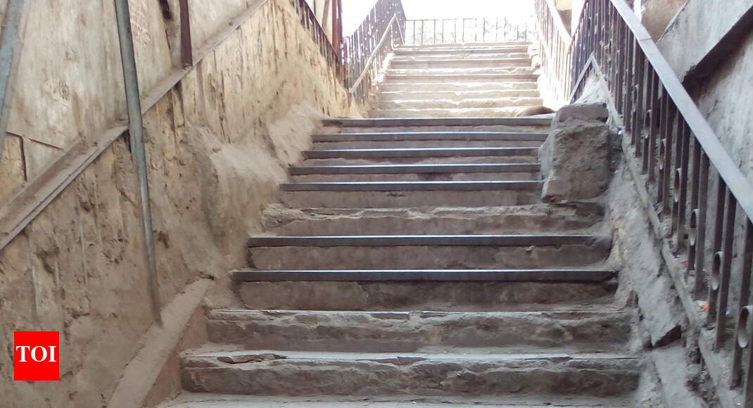 Damaged stairs - Times of India